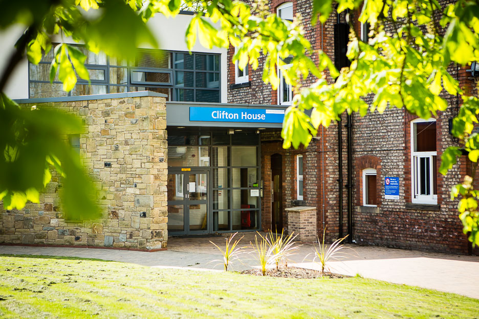 Leeds and York Partnership NHS Foundation Trust - Low Secure Forensic ...